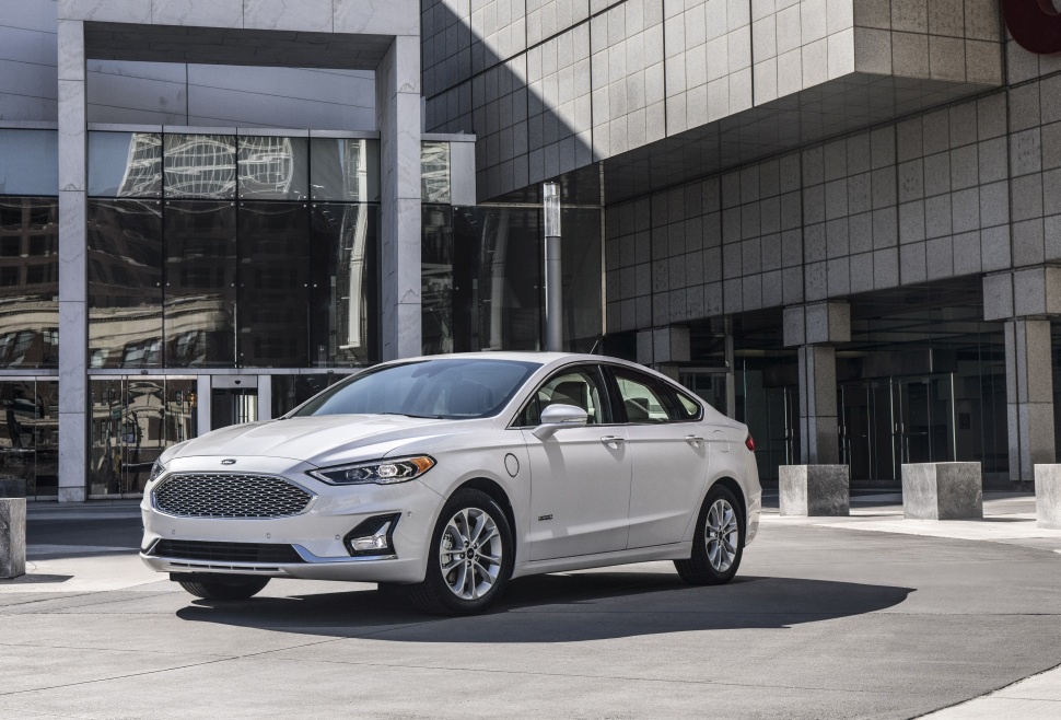 Ford Fusion II (facelift 2018) 2.0 EcoBoost (240 Hp) AWD SelectShift